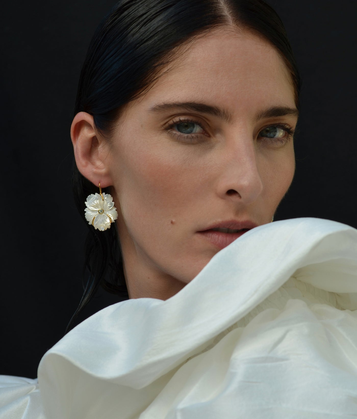 New Bloom Earrings in Mother-of-Pearl | Lizzie Fortunato